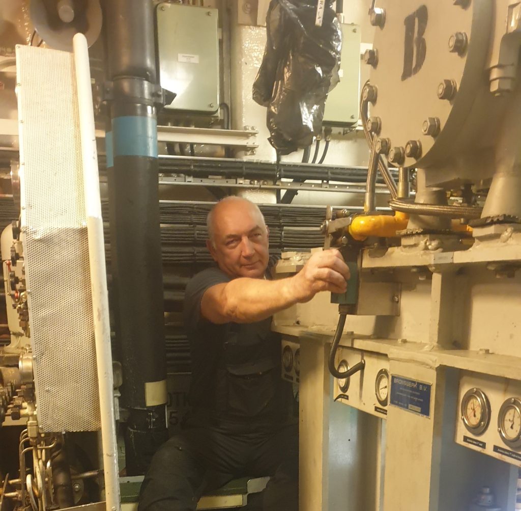 Onboard Screw Compressor Repair — Sabroe, Grasso, Bitzer & More ...